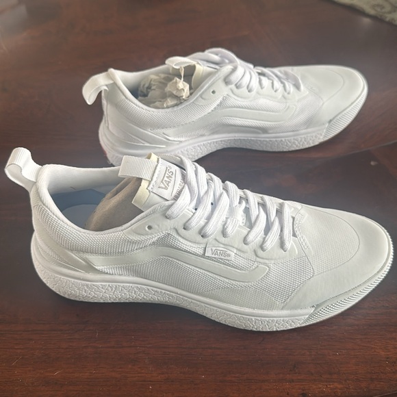 Vans | Shoes | Nib Vans Ultrarange Exo Womens 95 Mens 8 | Poshmark